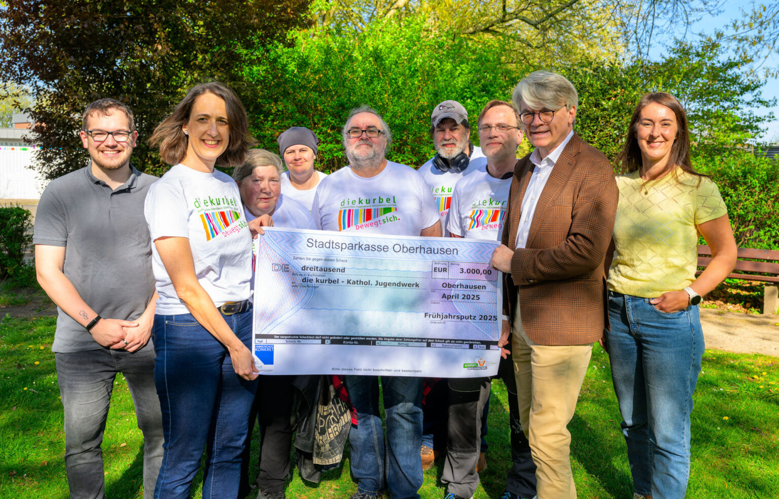 Spendenübergabe an die kurbel gGmbH im Rahmen des Frühjahrsputzes 2025 ...